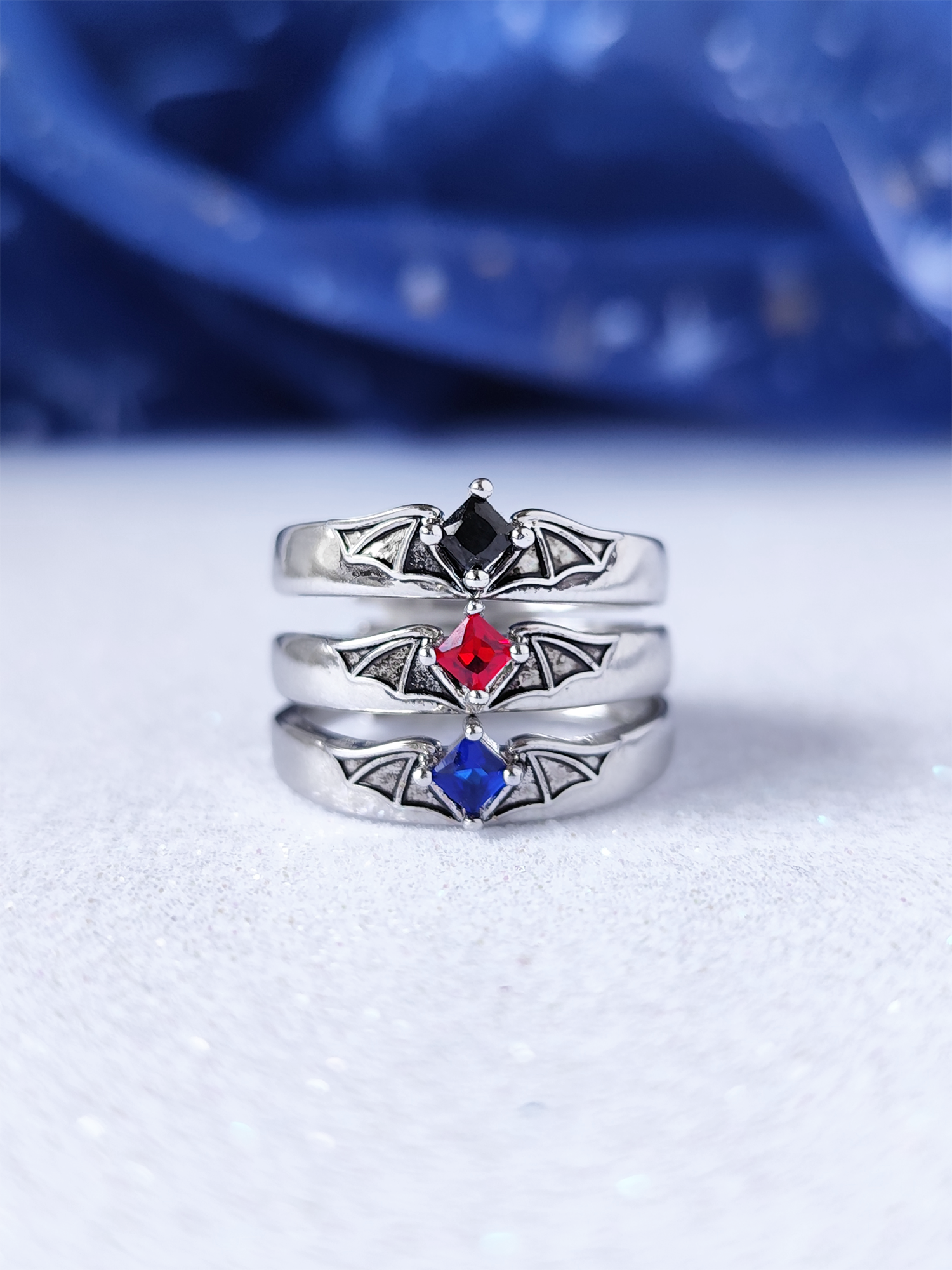 Dainty Bat Boys Siphon Ring – Gadget4entertainment