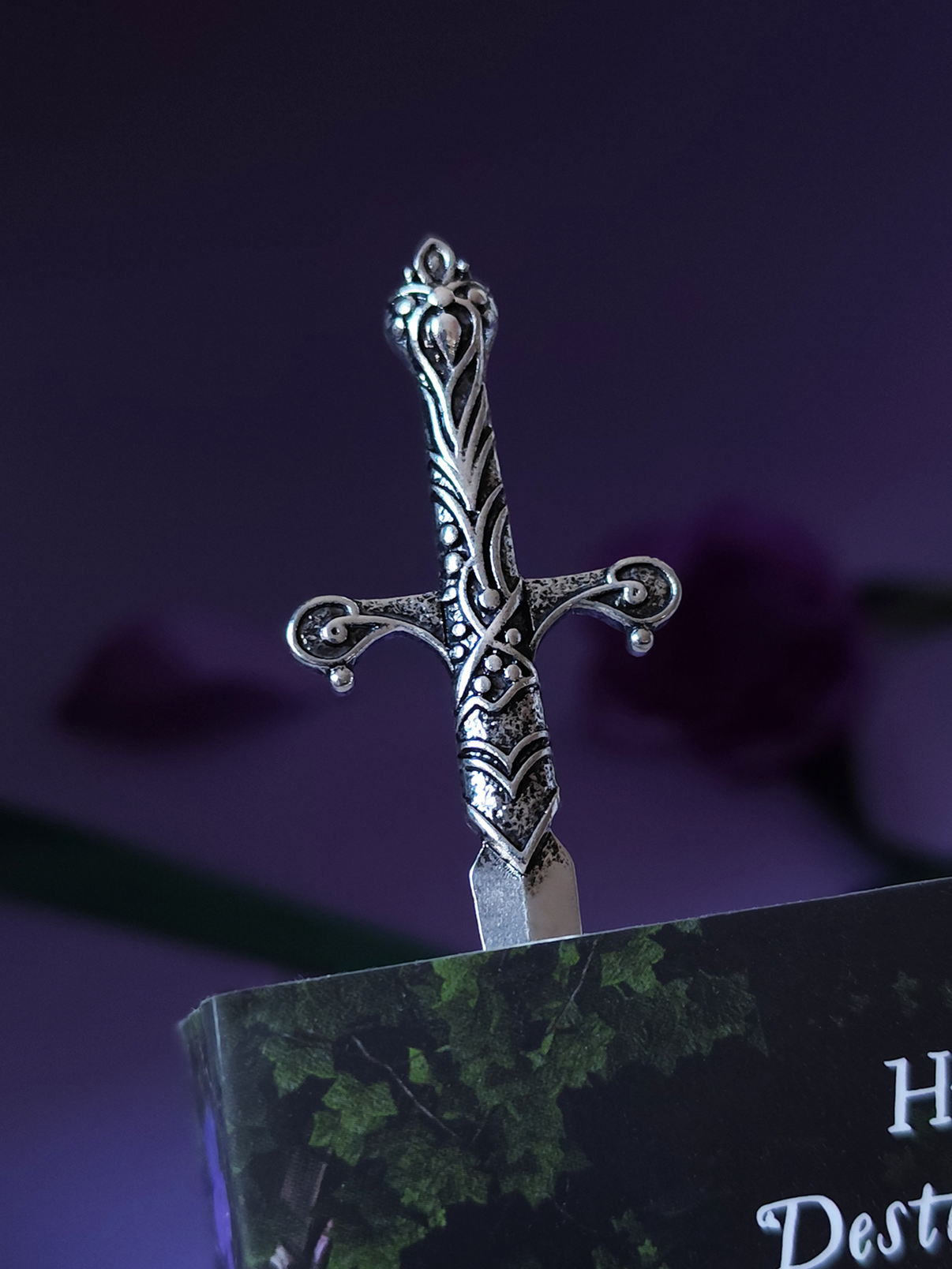 Paedyn Gray Dagger Bookmark – Gadget4entertainment