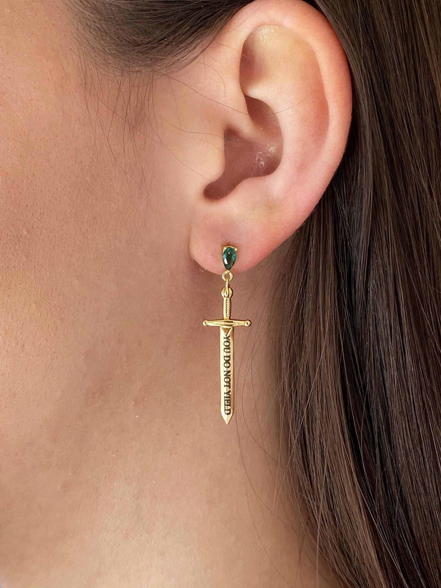 Mini Goldryn Sword Earring – Gadget4entertainment